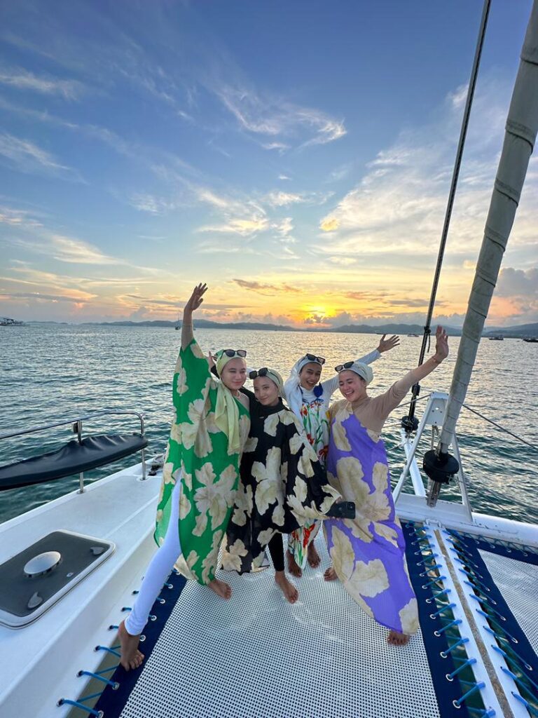 Sunset Cruise In Langkawi - Eagle Cruise Langkawi