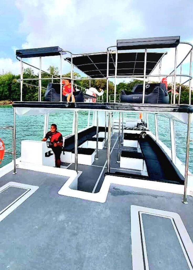 Langkawi Standard Sharing Sunset BBQ Dinner Cruise